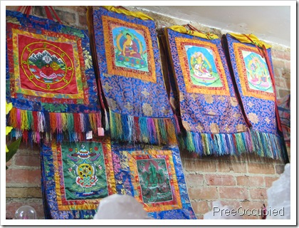 PreeOccupied: Nepal Handicrafts